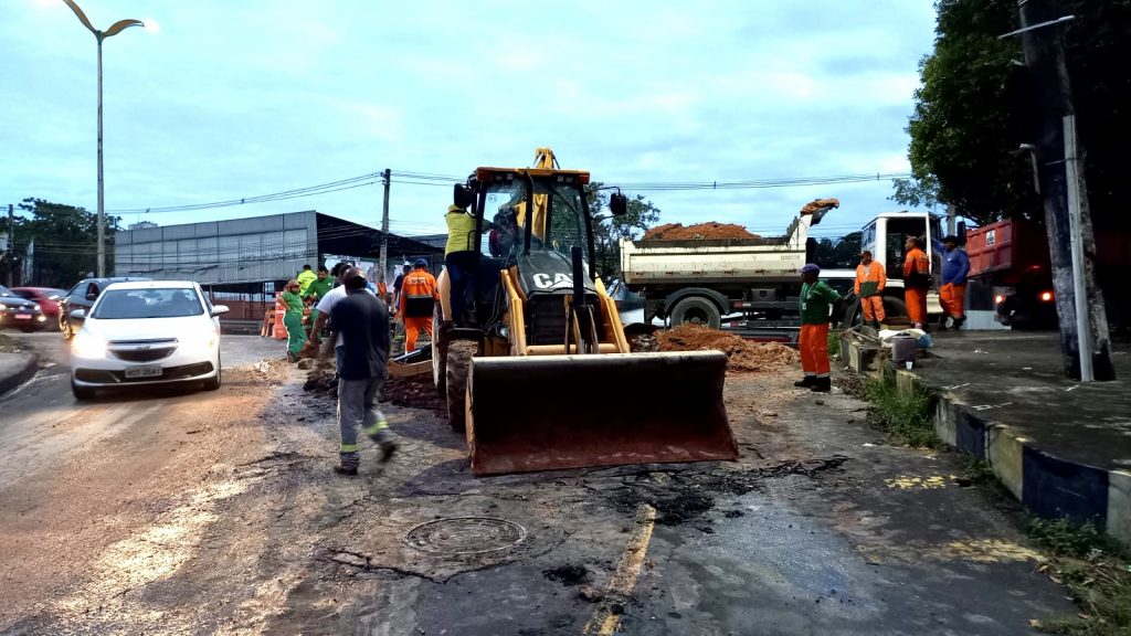 Prefeitura De Manaus Recupera Rede De Drenagem Profunda No Bairro São