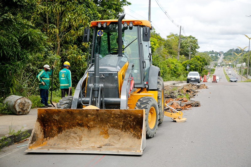 Prefeitura de Manaus realiza recuperação viária em seis quilômetros da ...