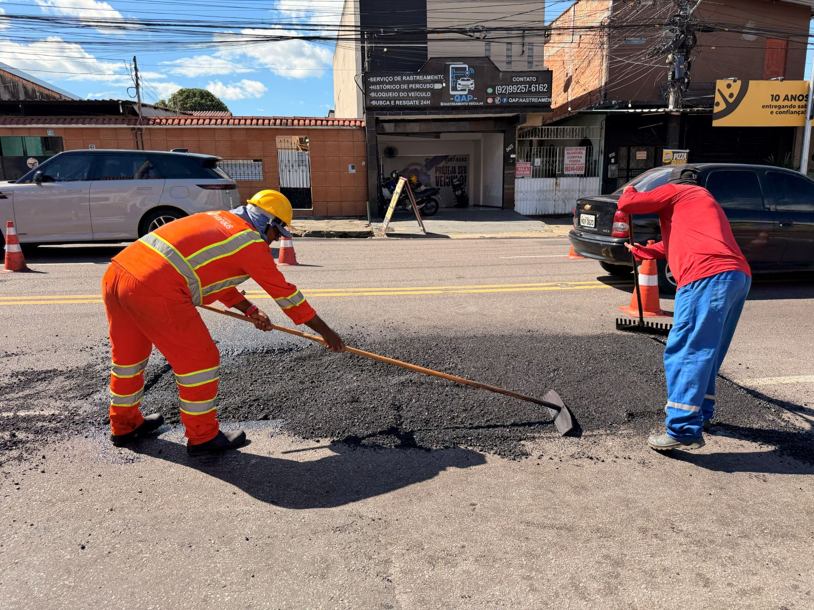 Prefeitura intensifica operação ‘Tapa-Buracos’ na avenida Tefé